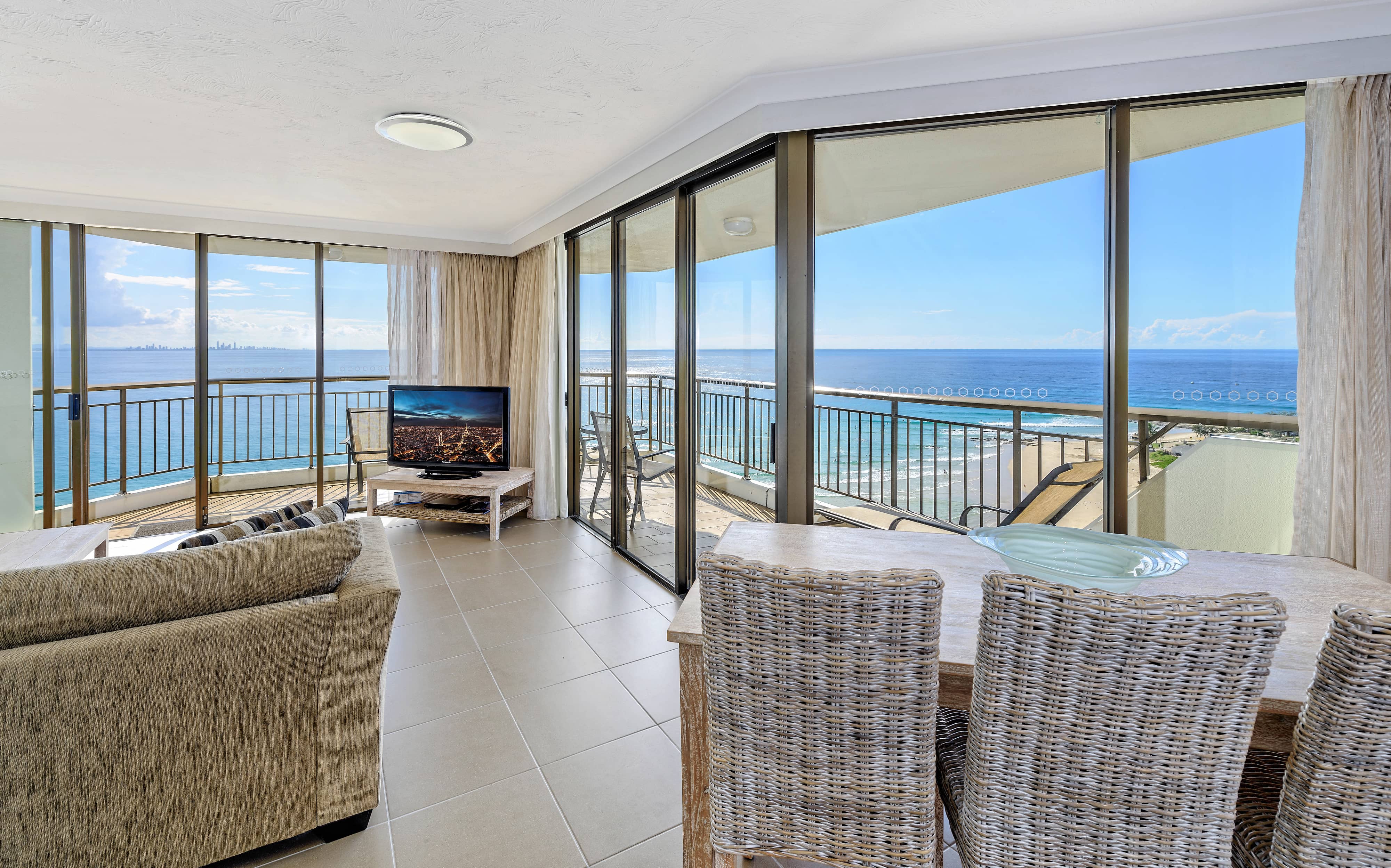 Rainbow Bay Apartments | Bayview Apartments